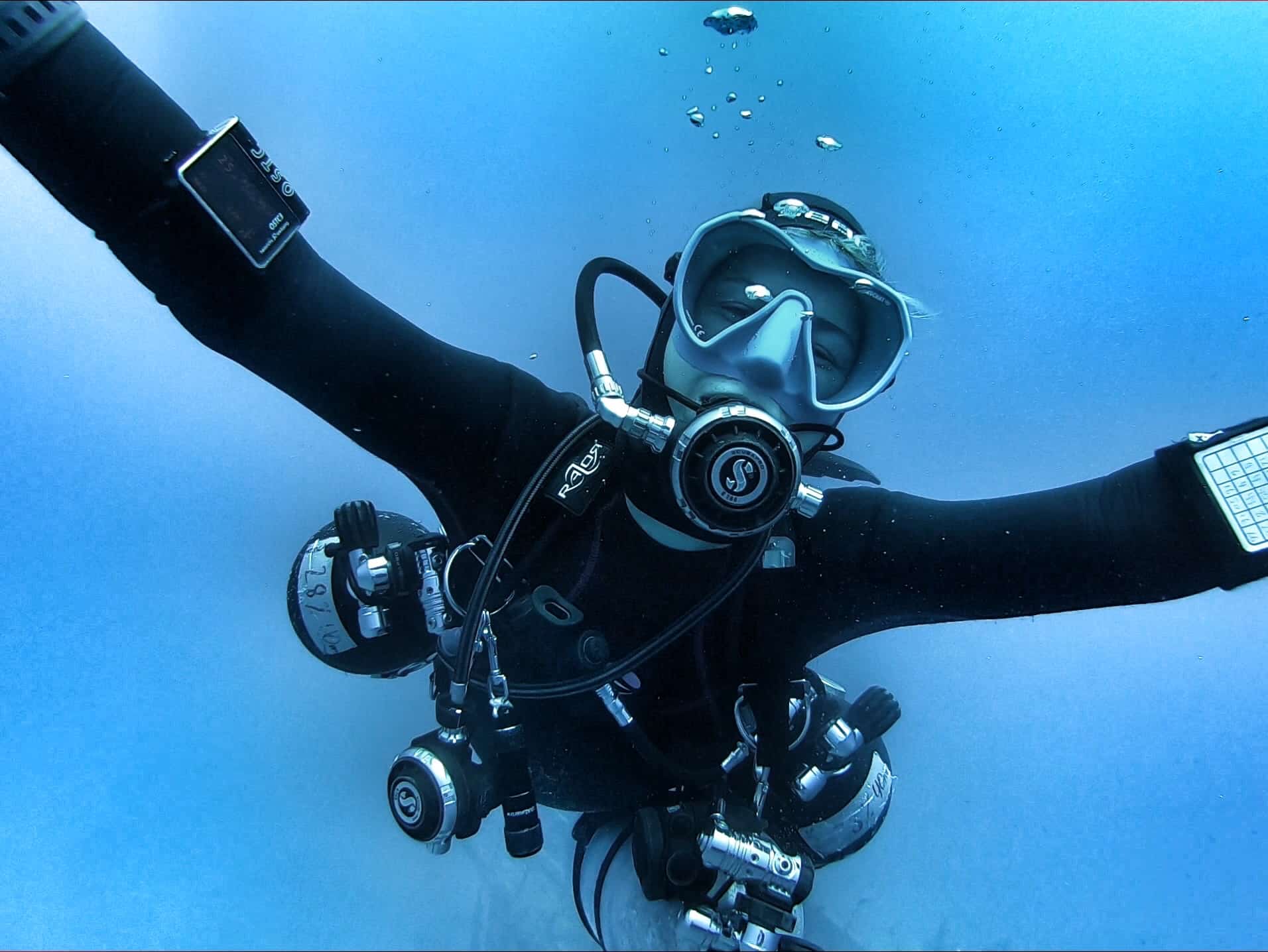 Q&A with a Female Tech Cave Diver | DOWN TO SCUBA